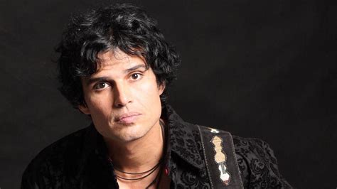 Los Globos Del Cielo Pedro Suárez Vértiz Letras Com