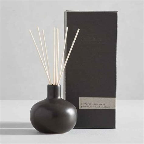 Nest Fragrances Liquidless Diffuser Black Pomegranate Reed Diffuser Weddells