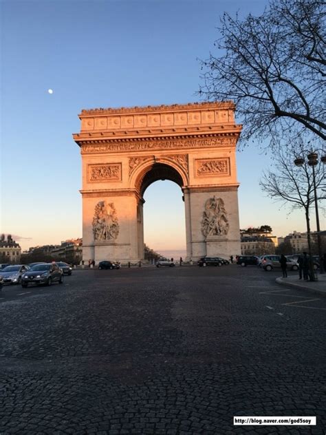 파리 파리의 상징 프랑스 역사의 상징 개선문에서 내려다 본 파리 에투알 개선문 Arc De Triomphe 네이버 블로그