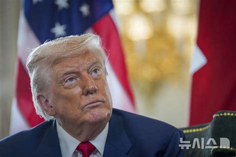 李대통령 취임 후 트럼프와 첫 회담…트럼프 2주내 백악관서