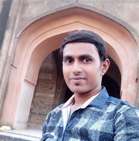 Ravi Raj Saha