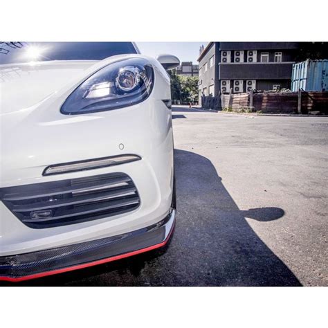 Twl 台灣碳纖 全新 Porsche保時捷 718 Cayman 20改裝外銷輕量真空石墨碳纖維卡夢前下擾流 前下巴 蝦皮購物