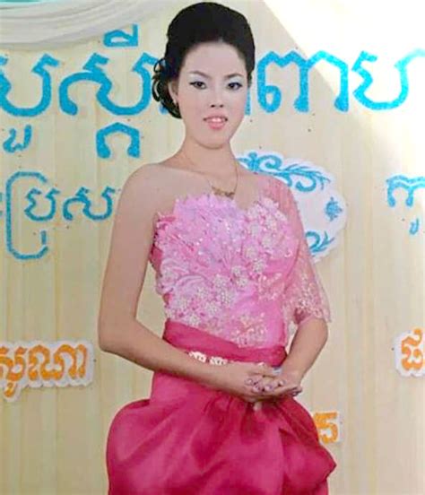 ឪម៉ែភ័យសភ្នែក កូនស្រីក្រមុំរូបស្រស់បាត់ខ្លួន១ថ្ងៃ គ្មានដំណឹង