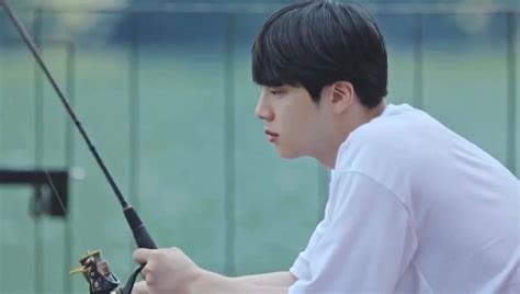 In The Soop Teaser 2 ထဲက Jin ငါးမျှားနေတာလေး ️ Youtubelyk0sc4o2t8 Crd Seokjinfile