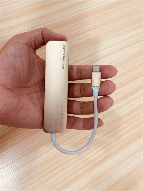 Usb C Adapter 電腦＆科技 電腦周邊及配件 電腦線、轉接線及轉換器 Carousell