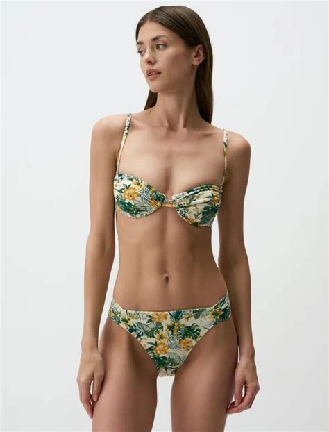 Bikini Modelleri Ve Takımları Jimmy Key