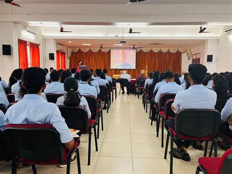 Manel Srinivas Nayak Knowledge Series Manel Srinivas Nayak Institute