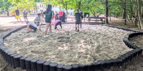 Neuer Sandkasten Für Die Geesthachter Waldschule Herzogtum Direkt