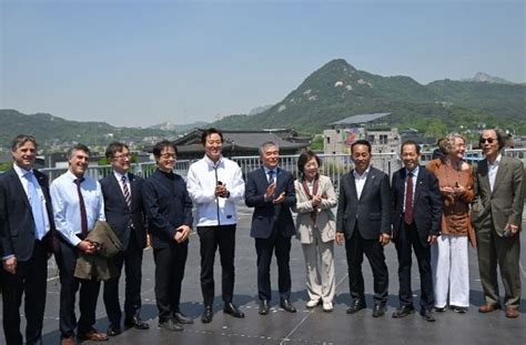 김현기 서울시의회 의장 제4회 서울도시건축비엔날레 주제관 하늘소 所 개장식 참석