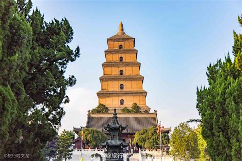 大雁塔如今依旧是西安旅游最热门的景点和西安旅游标志之一