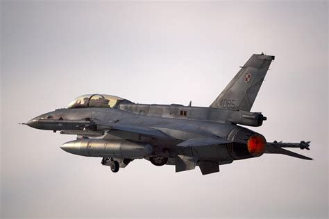 500+ Бесплатные 16 Чісло & F16 изображения - Pixabay