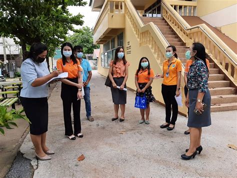 วันที่ 10 มิถุนายน 2564 โรงเรียนสีคิ้ว สวัสดิ์ผดุงวิทยา ผ อ กรวรรณ ถมฉิมพลีและคณะผู้บริหาร