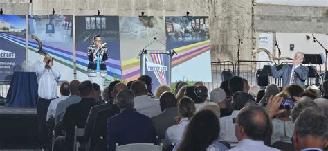 Evil Did Not Win Tree Of Life In Pittsburgh Celebrates Groundbreaking Of New Building