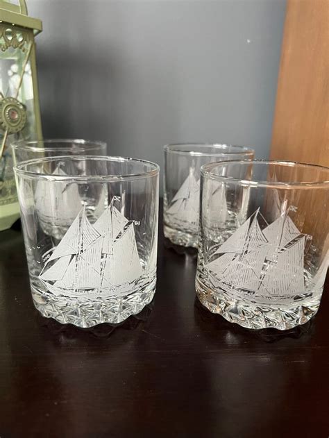 Vintage Set Of 4 Bluenose Ii Etched Sailing Ship Glasses Lo Ball