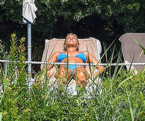 Jennifer Aniston Bikini Porn Pictures Xxx Photos Sex Images Pictoa