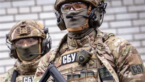 Колаборант гастролював по Купянському району в пошуку цінних