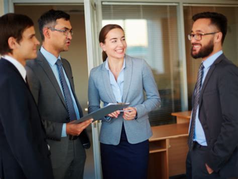 گواهینامه بین المللی برای مشاورین املاک کیو سی بی