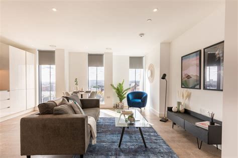 Guide To The Right Smart Intercom For Apartments