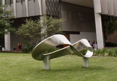 Professor Richard Schwartz Proves 50 Year Old Möbius Strip Conjecture