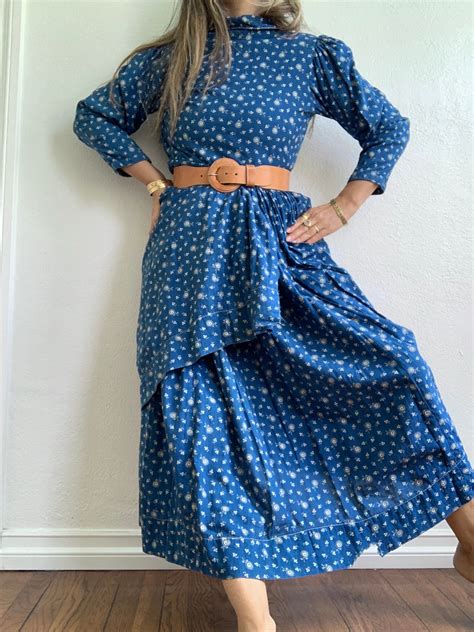 1800s Calico Print Cotton Prairie Dress Carny Couture