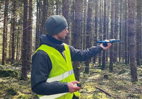 capturing tree trunk data using camera drones katam
