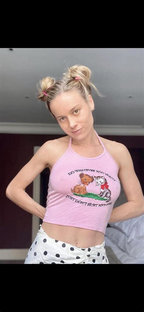 Every Time I See This Pic Of Brie Larson I Pull Out My Cock R