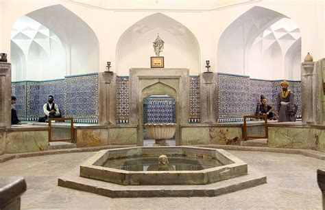 حمام گنجعلی خان میراثی از دوره صفوی مجله گردشگری دوباره سفر