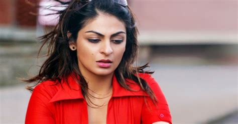 Photos Hot Pictures Sexy Wallpapers Neeru Bajwa Gallery