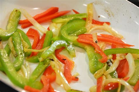 필리치즈 스테이크 샌드위치