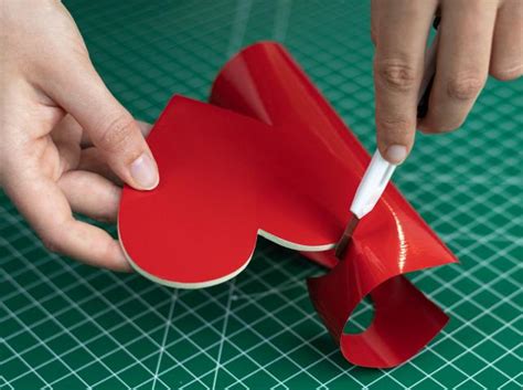 Самозалепващо фолио D C Fix Uni Lack Signalrot 14229466 на топ цена