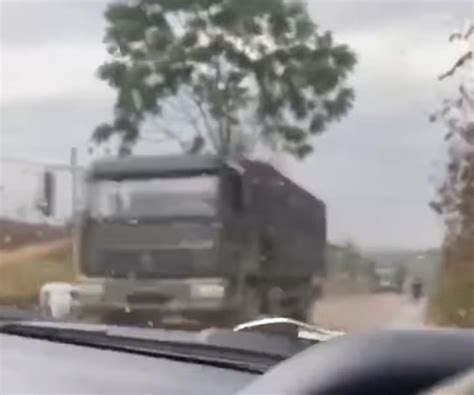 Tachileik လားရှိုးမြို့ကို တန့်ယန်းမြို့ အခြေစိုက် စစ်ကောင်စီတပ်သားများ အလုံးအရင်းဖြင့် လာရောက