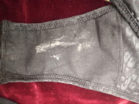 Exotische Raubkatze Verkauft Ihre Sexy Feuchten Slips Und Mehr Rch