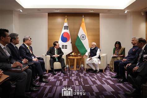 제제 On Twitter 윤석열 대통령은 나렌드라 모디 인도 총리와 정상회담🇰🇷🤝🇮🇳 윤카 타이 센스😎 외교천재윤석열