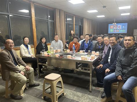 第一届“跋越”能源与环境催化学术研讨会 课题组新闻 稀土催化组