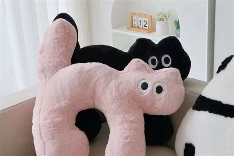 베러모어 냐옹 목 쿠션 애착인형 등쿠션 소파쿠션 위시버킷