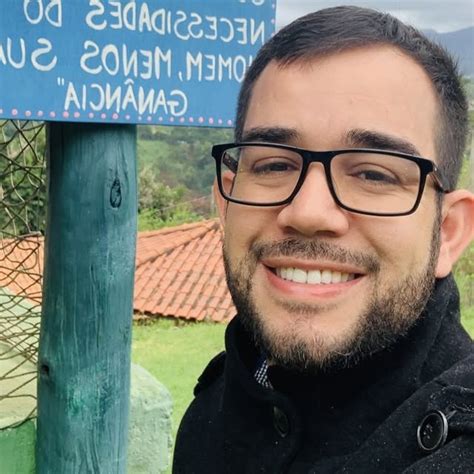 Marcelo Santos Henrique Oficialhenriquemarcelo • Threads Say More