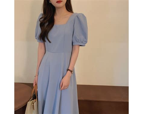 위드뮤즈 스퀘어넥 퍼프 하이웨스트 플레어 롱 원피스