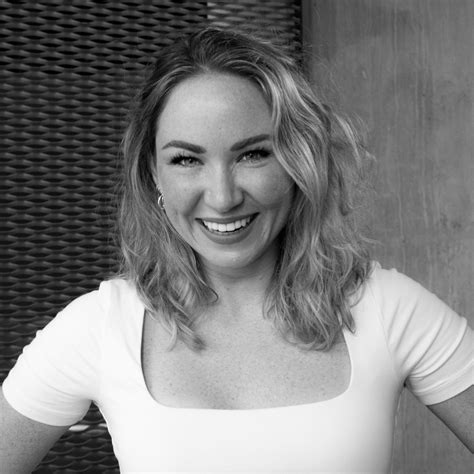 Isabelle Debnam Assisterhood