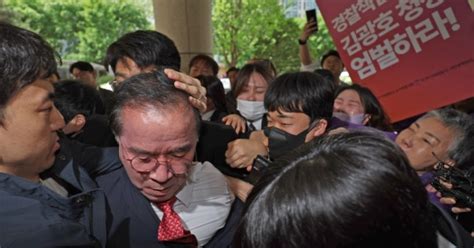 ‘이태원 참사 김광호 전 서울청장 첫 공판고성에 소동 빚어지기도