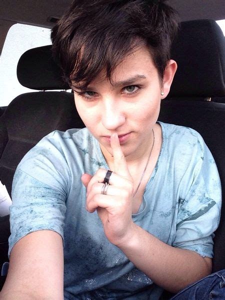 Bex Taylor Klaus 9 Pic