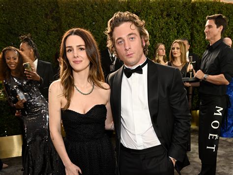 Frozen Will The Sequel Reveal Elsas Sexuality Vogue