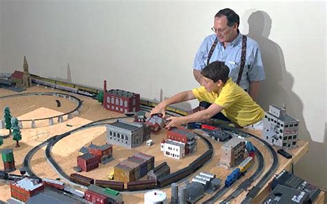 2 Setting Up Your Trains Railroad Model Craftsman