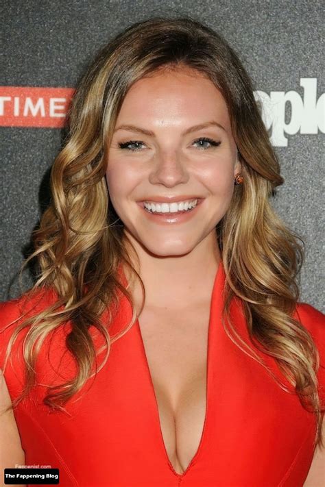 Eloise Mumford Sexy Collection 14 Photos Thefappening