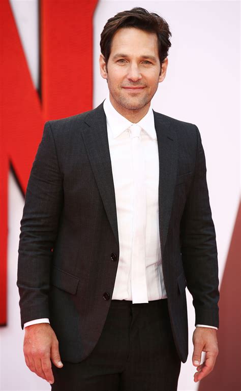 Hot Nerd Alert The 30 Cutest Geeks In Hollywood Stylecaster Ed Helms Seth Meyers Andy