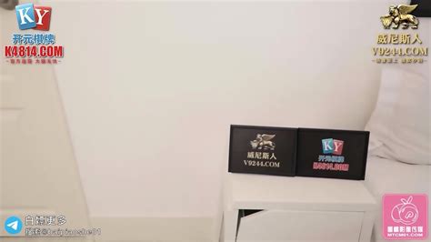 Horny Woman Having Sex With Landlord Horny Woman Having Sex With Landlord