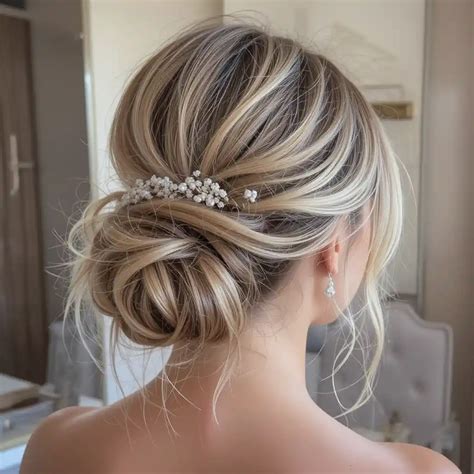 40 Hairstyles For A Wedding That Complement Any Dress Style Hair