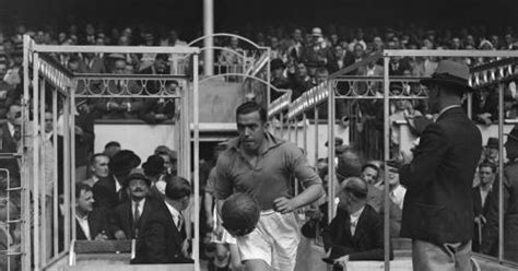 홀란드 60골 넣을 수 있어35골을 귀여운 수준으로 만든 그 누구