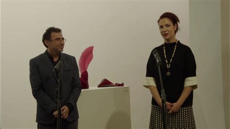 Началото междууниверситетска изложба на художествено стъкло Youtube