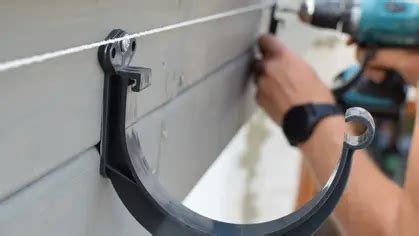 How To Install Gutter Brackets Correctly
