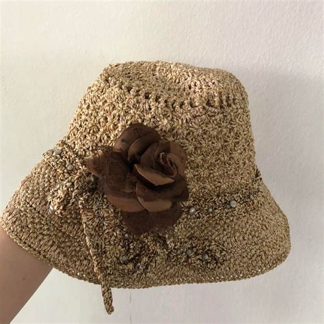럭셔리 플라워 뜨개모자 벙거지 꽃 탈부착 가능 헬로마켓